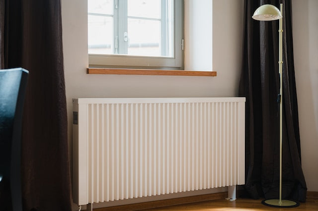 How To Position Heating Radiators To Look Good In The Interior - Wooden ...